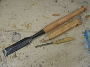 Slicks and Handles for Socket Chisels – Sculptural Woodwork by Chris Wong