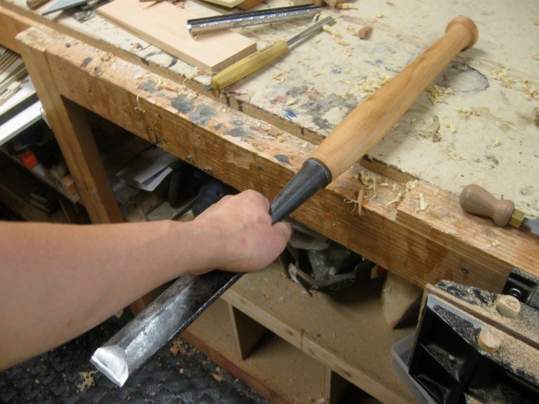 Slicks and Handles for Socket Chisels – Sculptural Woodwork by Chris Wong