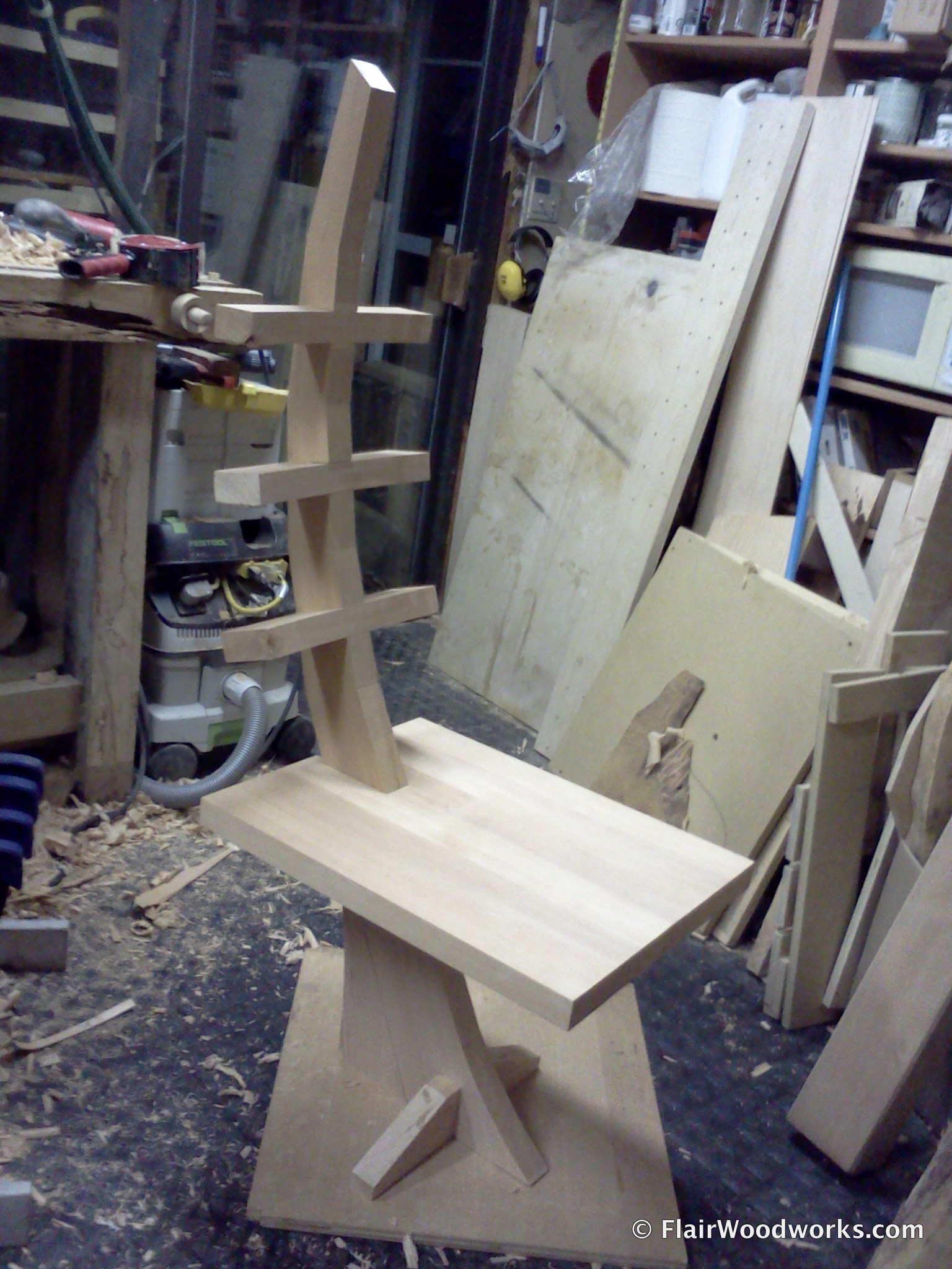 Three-Week Chair, Prototype #2 – Sculptural Woodwork by Chris Wong