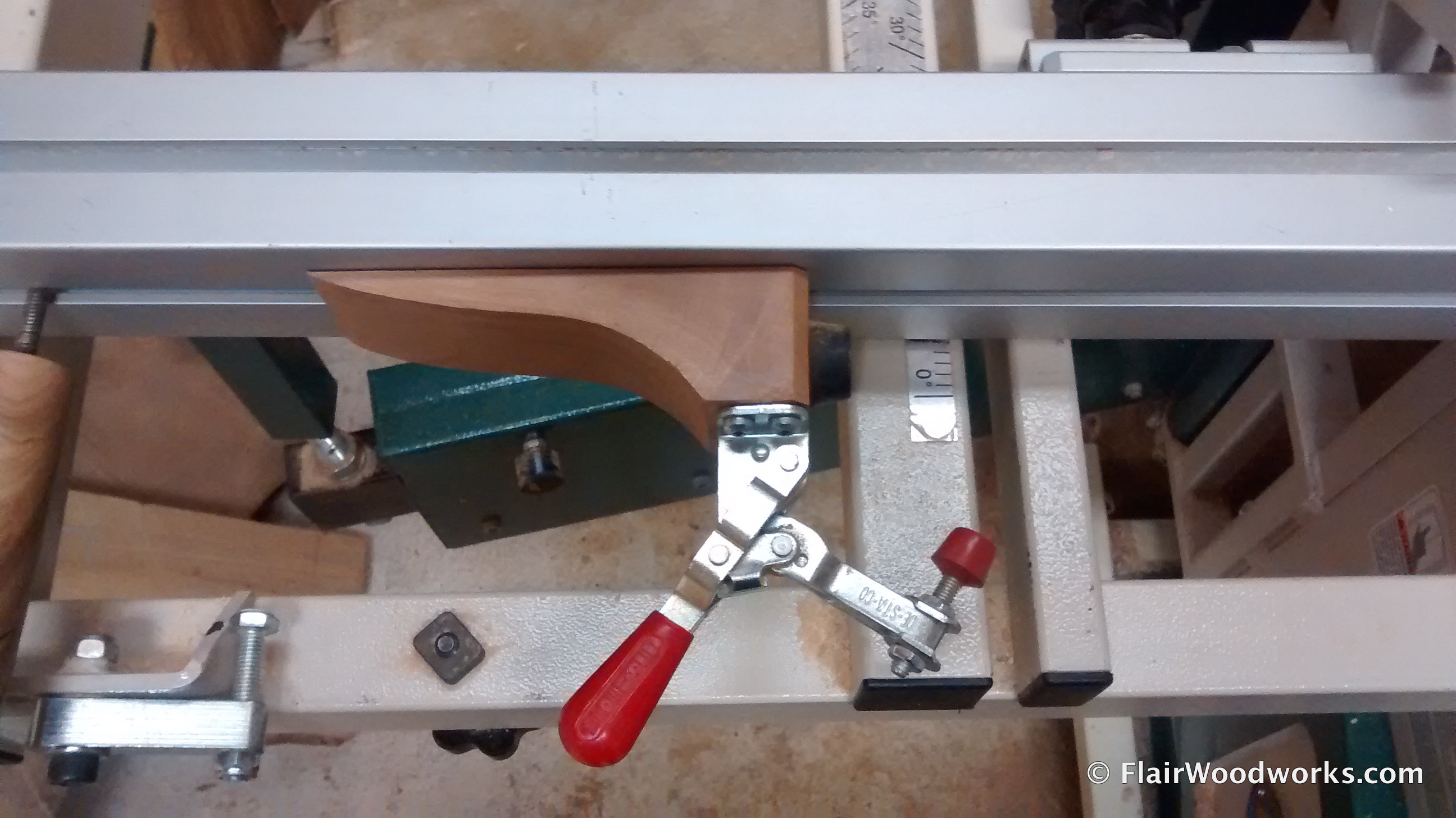Fast-Action Clamp for Crosscut Fence – Sculptural Woodwork by Chris Wong