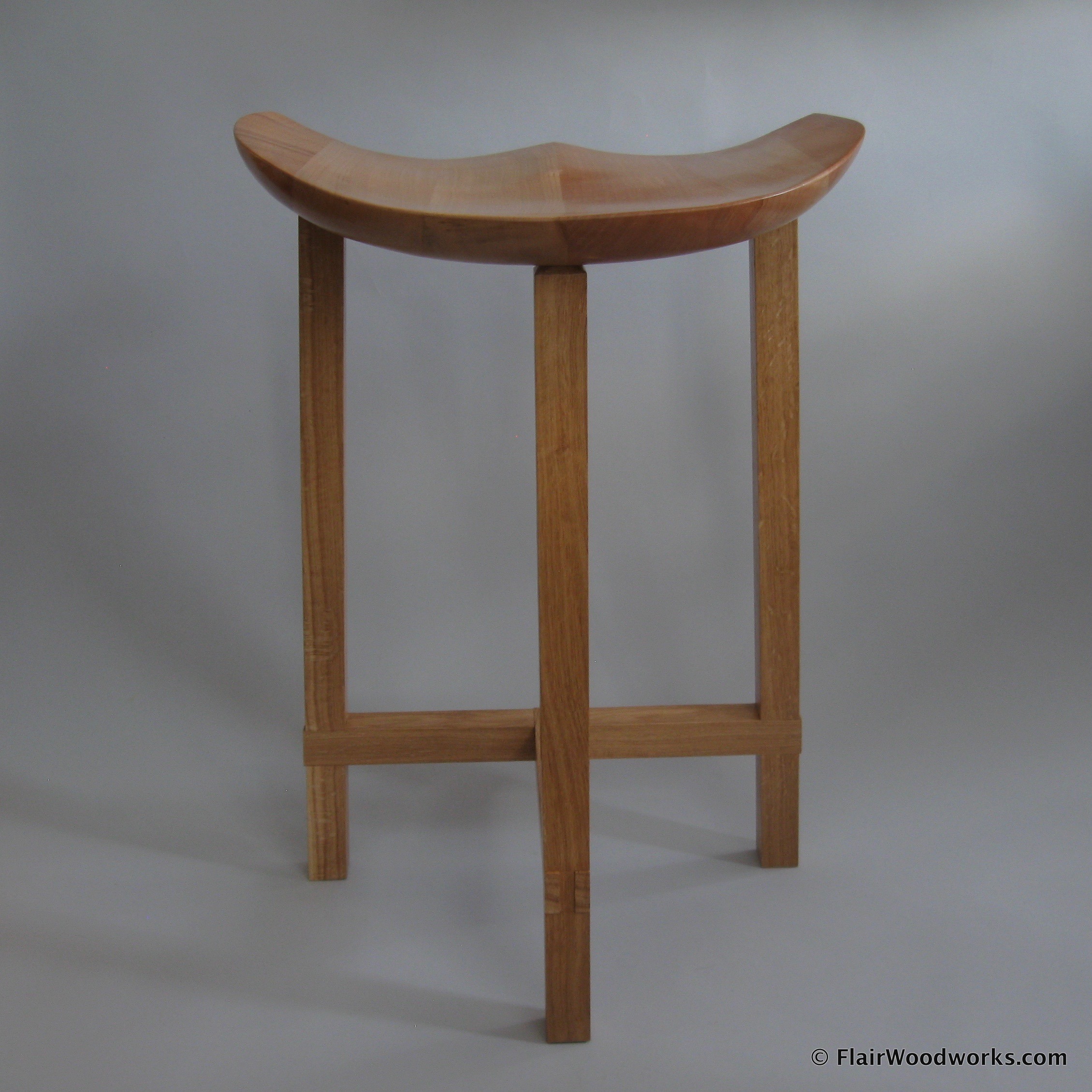 Sculpted Oak & Maple Stool – Sculptural Woodwork by Chris Wong