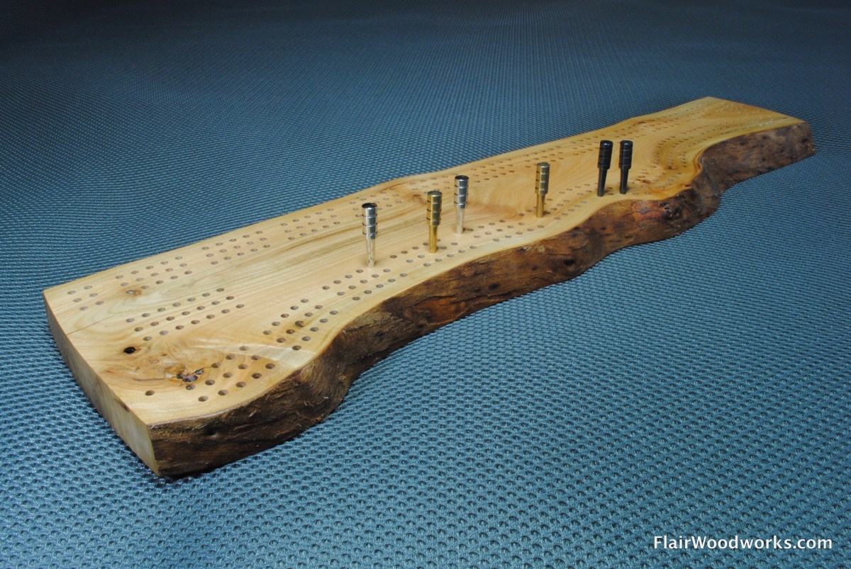 Cribbage Board #20 – Sculptural Woodwork by Chris Wong